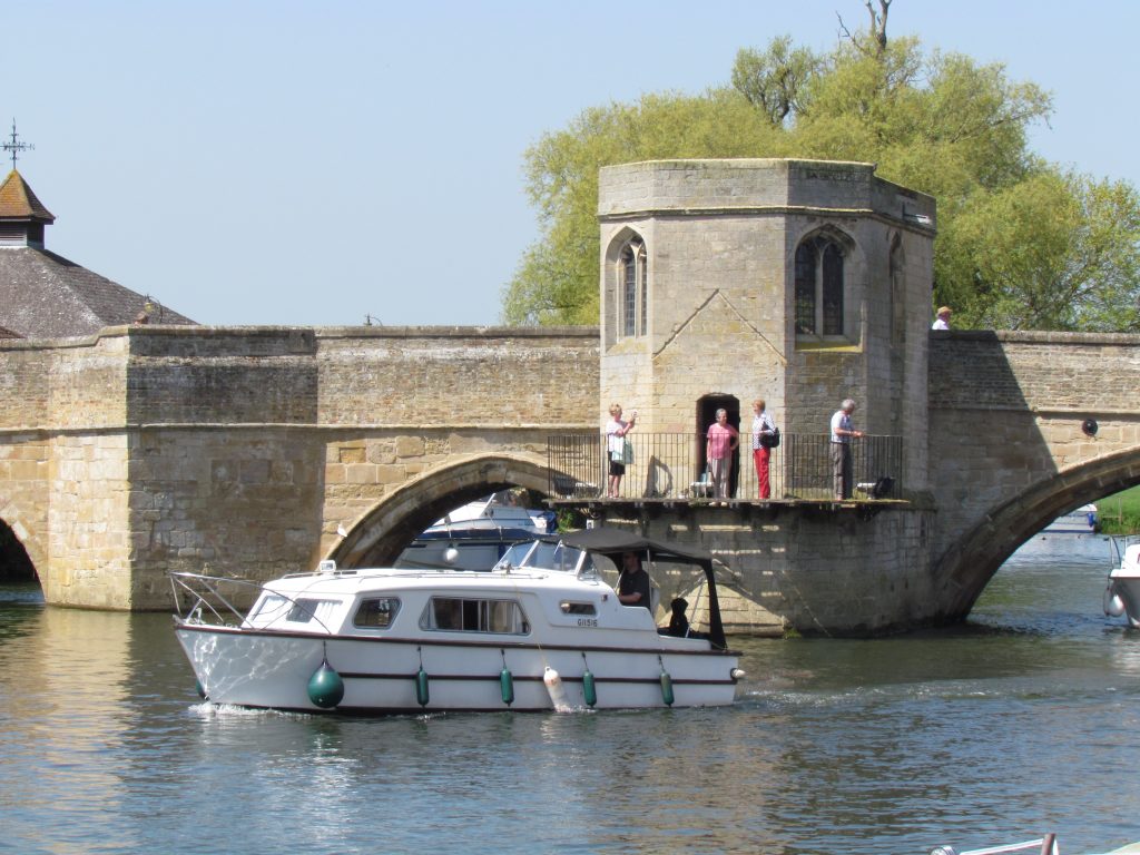Fox Narrowboats | Nene, Great Ouse and Middle Level Navigations ...